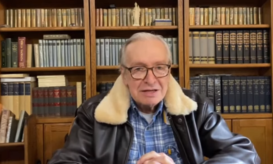 Intimado pela PF, guru bolsonarista foge do Brasil - MS Notícias